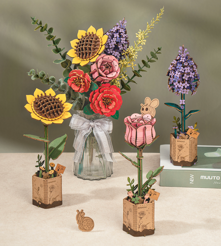 Wooden Bloom Craft– Plunkett's Hallmark